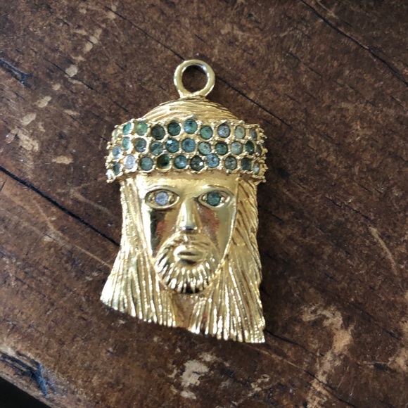 Vintage | Accessories | Vintage Jesus Christ Head Pendant Goldtone ...